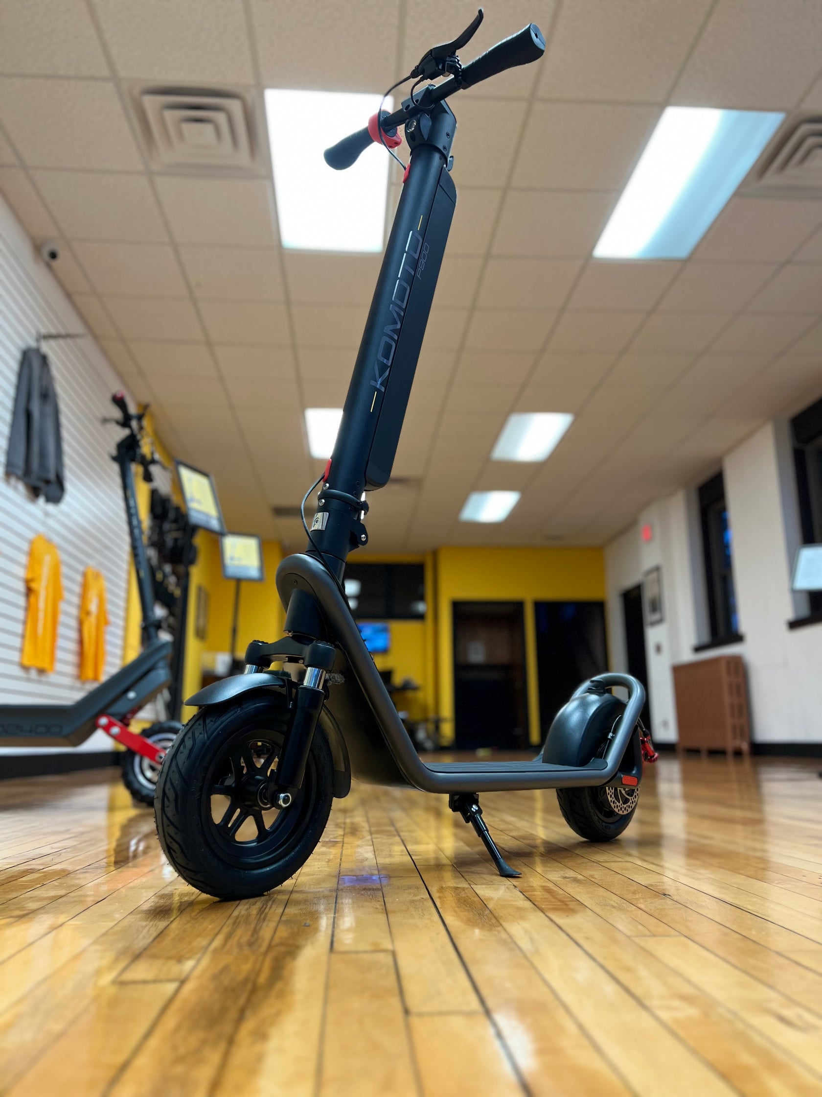 KOMOTO Electric Scooters - Better Built Electric Glide